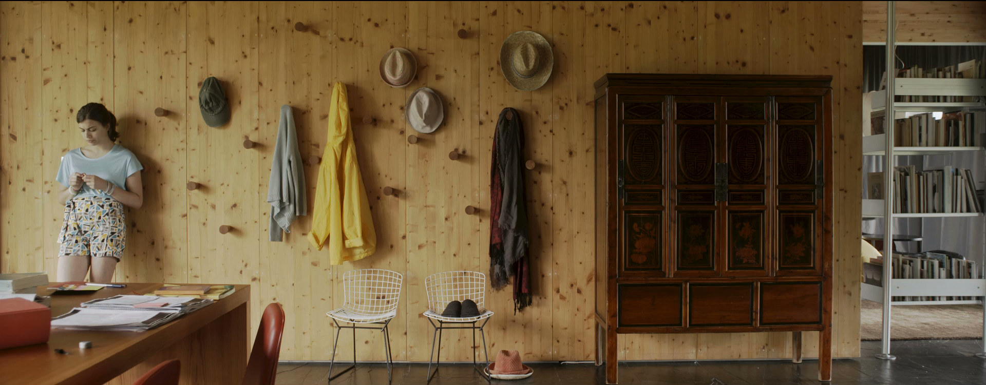 Swing Trailer – Think | Cattleya